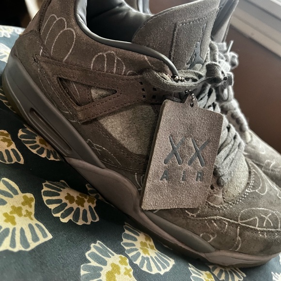Jordan | Shoes | Air Jordan 4s Retro Kaws | Poshmark